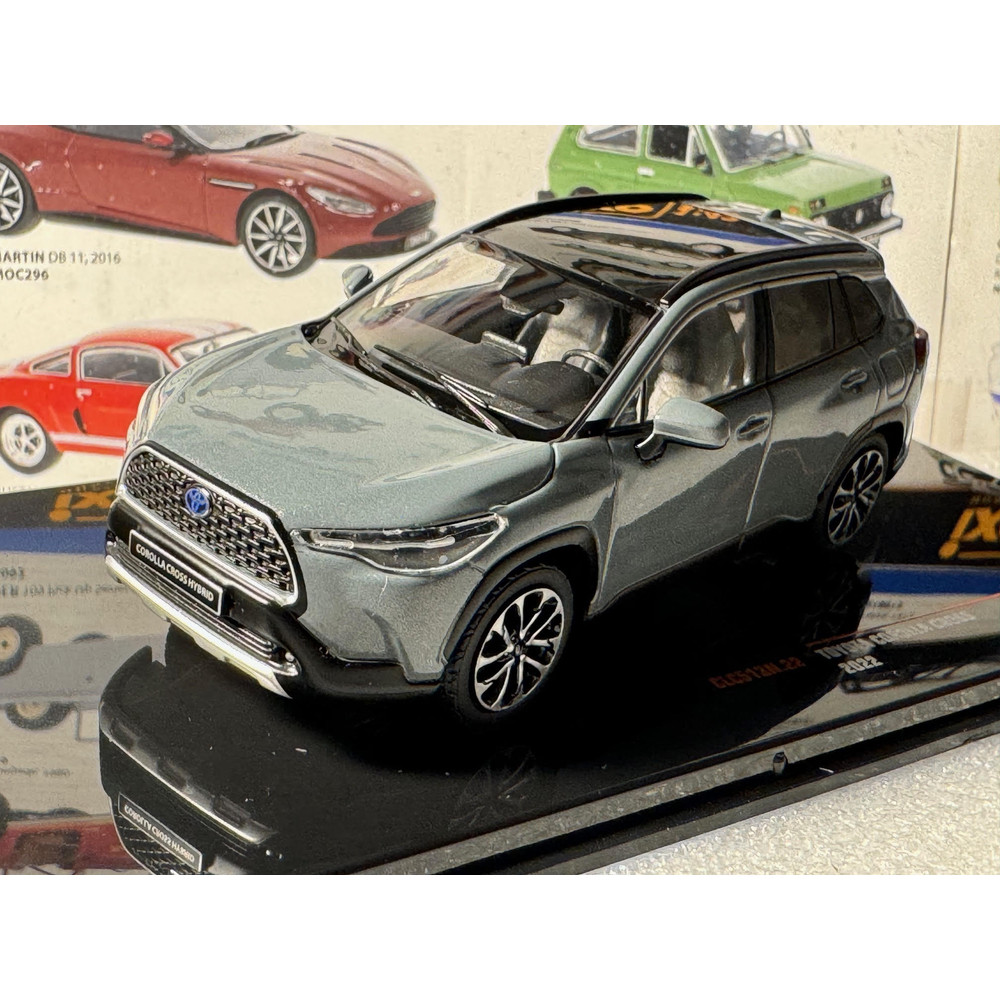 Toyota Corolla Cross (2022) - IXO Models - Méretarányos modellek a ...