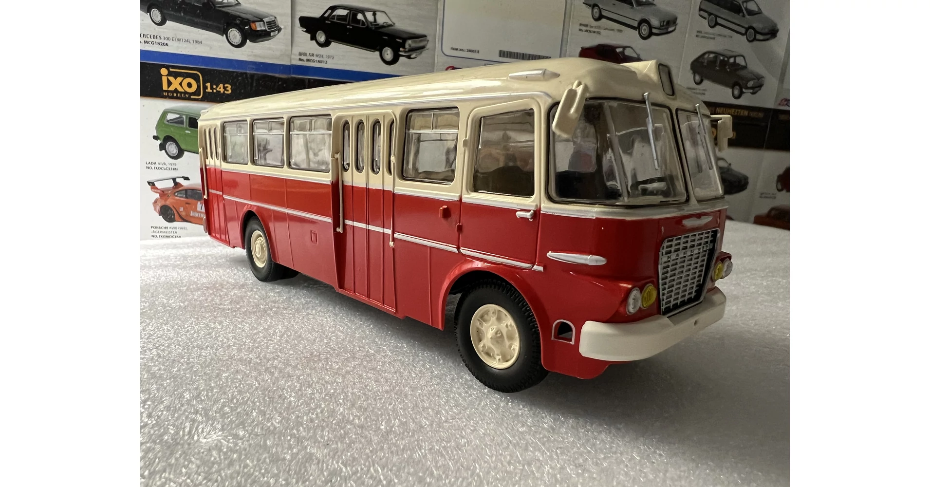 Ikarus 620 (1962) - Premium Classixxs - Méretarányos modellek a legjobb ...